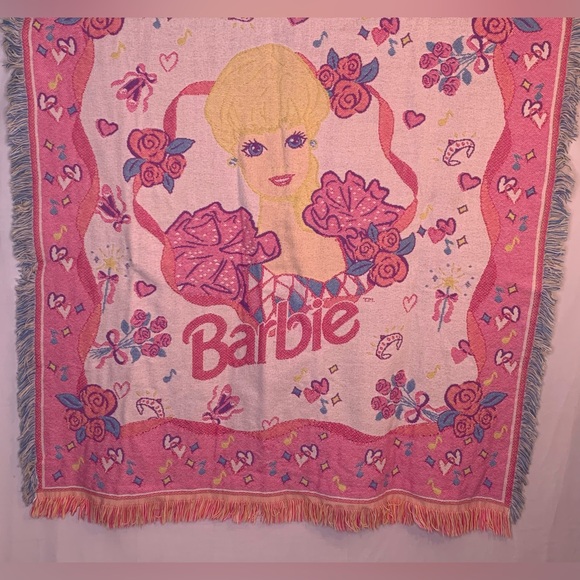 Barbie | Bedding | Vintage Barbie Tapestry Throw Blanket Pink Beacon ...